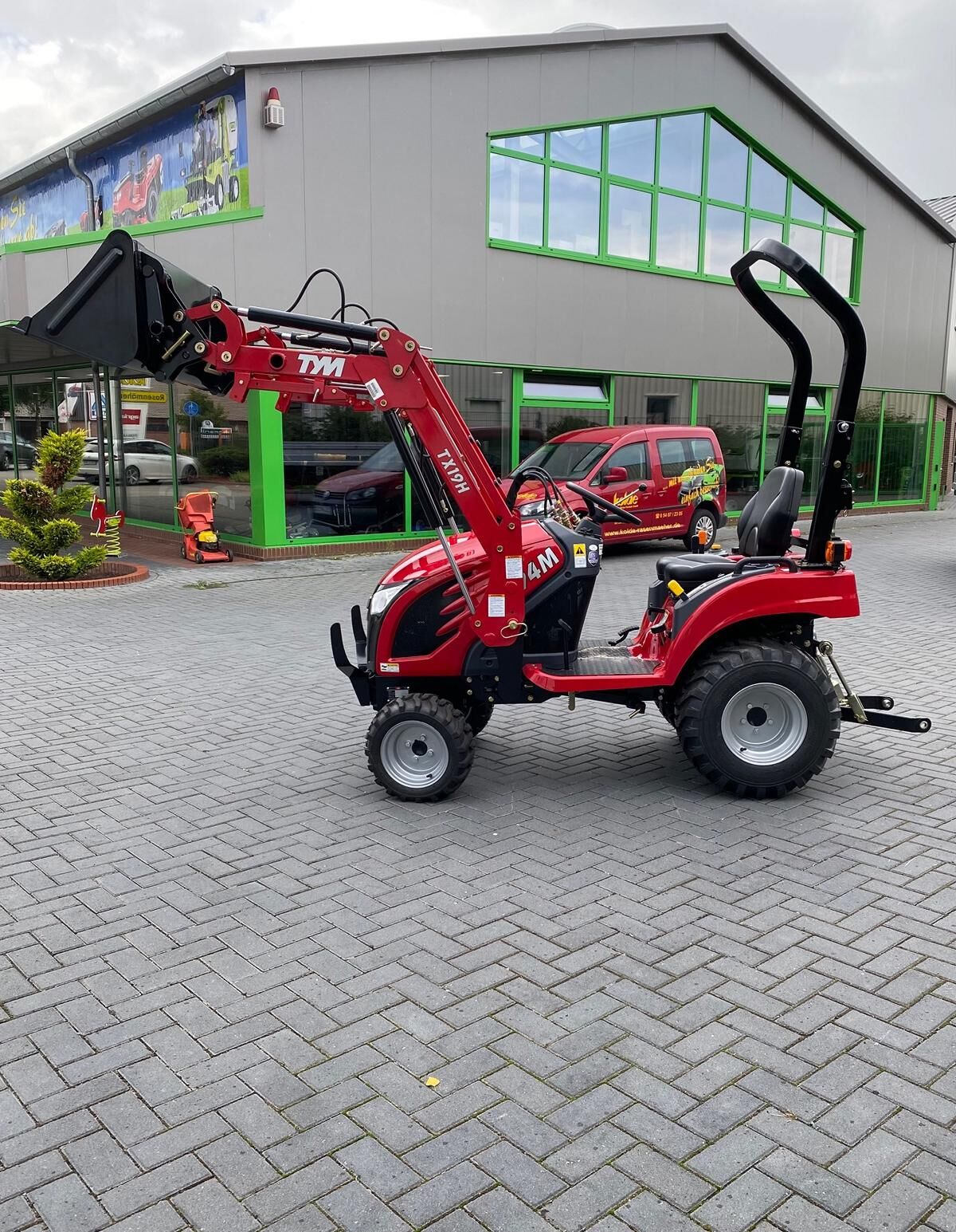 TYM Traktor T194 mit Frontlader & Mähwerk online kaufen | Kolde ...